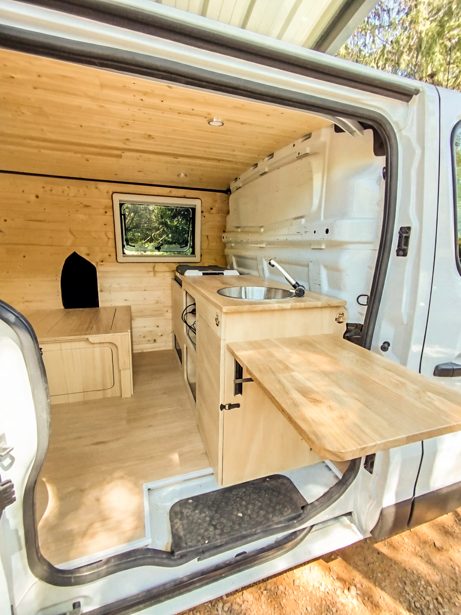 Aménagement Renault Trafic 3 L2 /D.P | Occi'Van